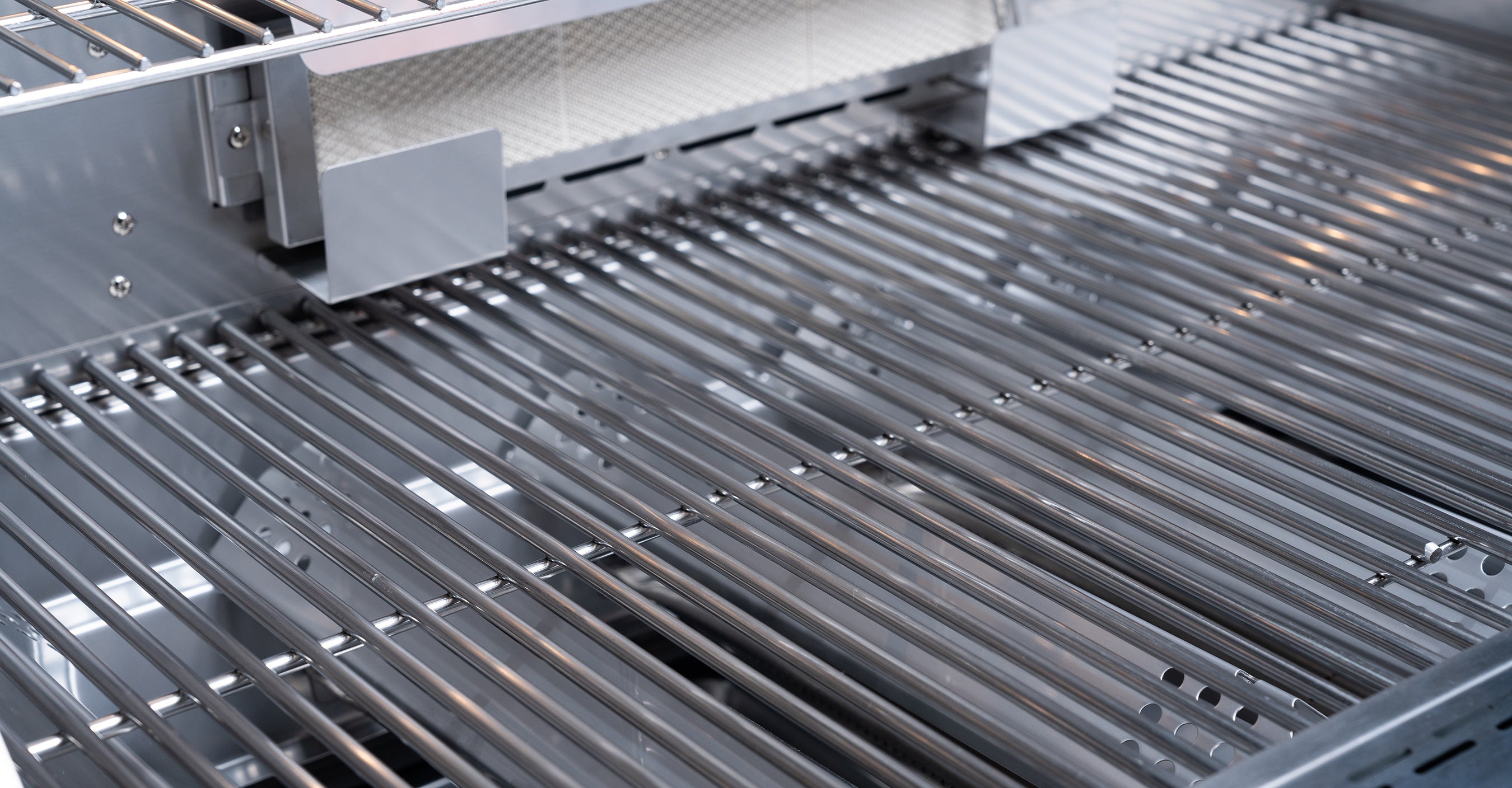 32 in. Stainless Steel Rotisserie Grilling Kit with Motor – Spire